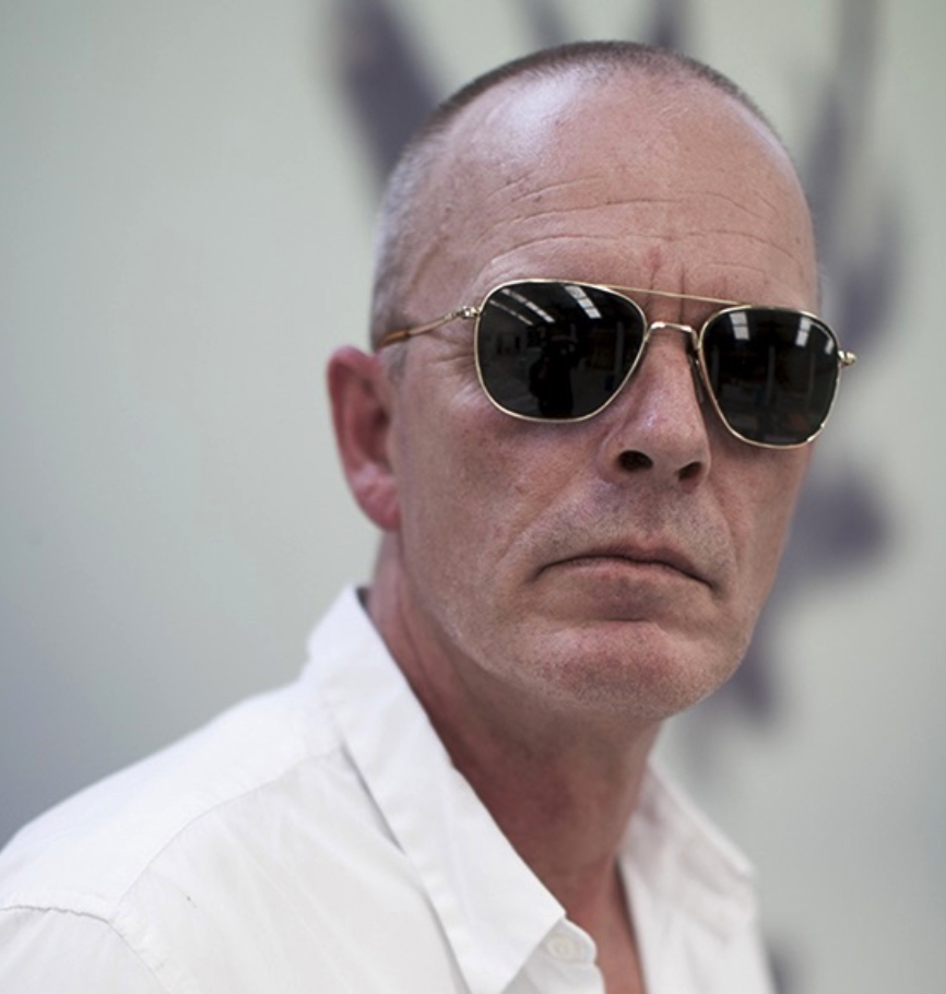 Exploring Peter Bonde's Ultra-Reflective Art - FTN-blog